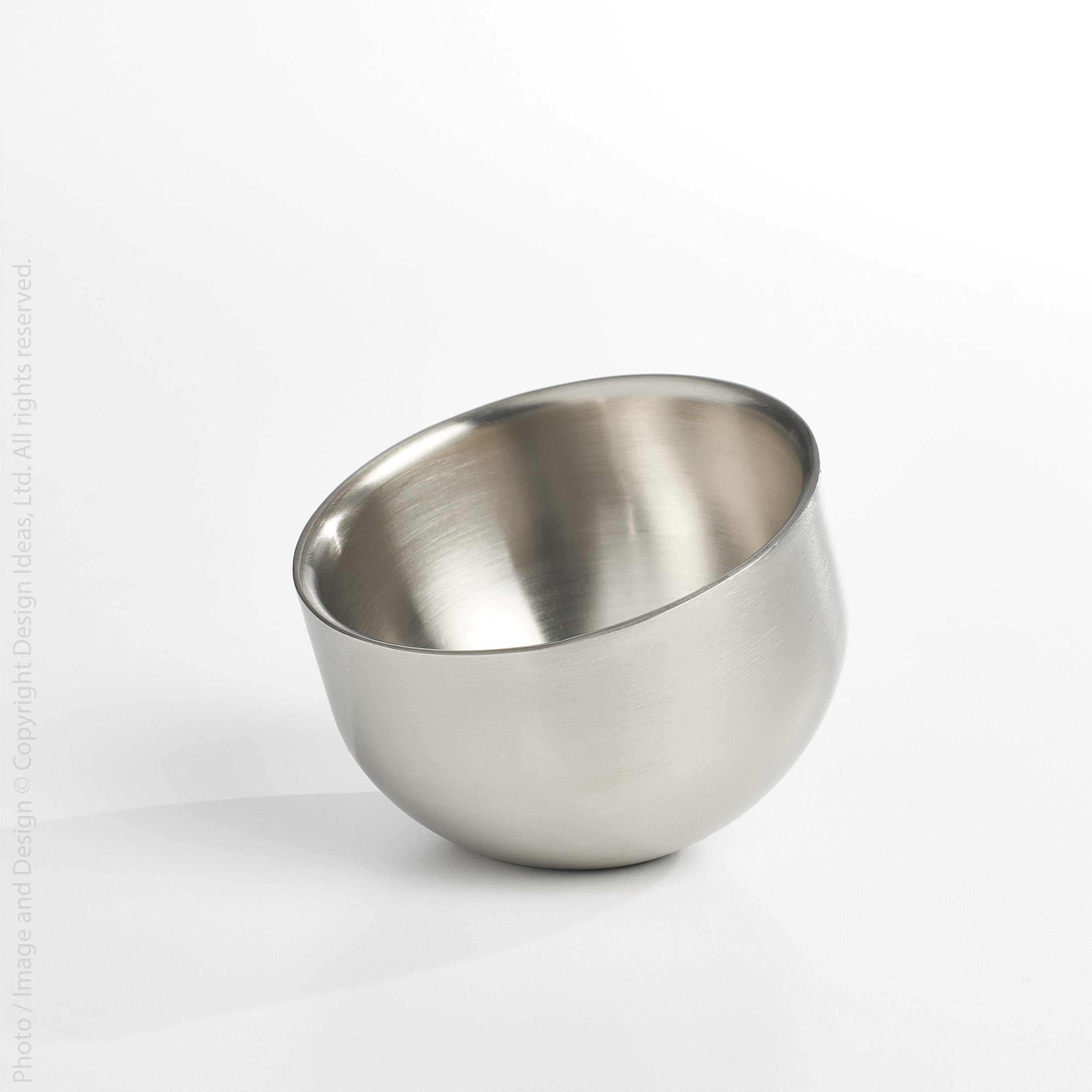 Bleeker™ double action pressed stainless steel bowl – texxture