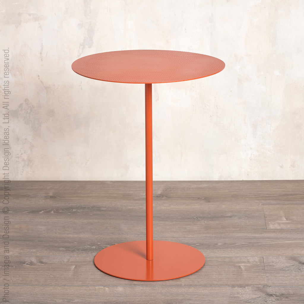 Miami™ Steel Side Table – texxture
