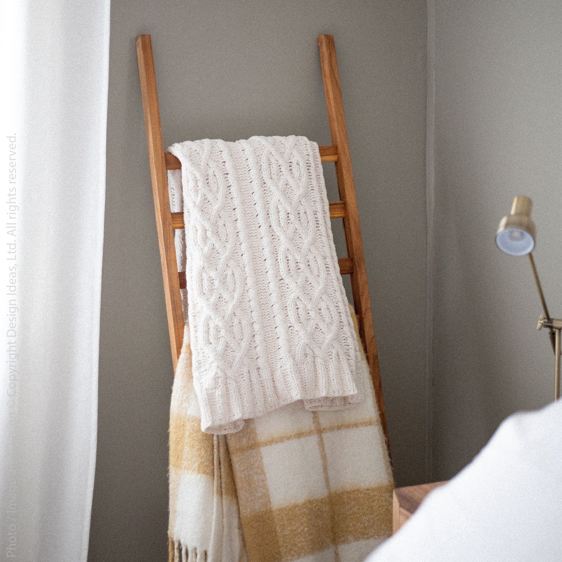 Takara Teak Ladder - texxture™