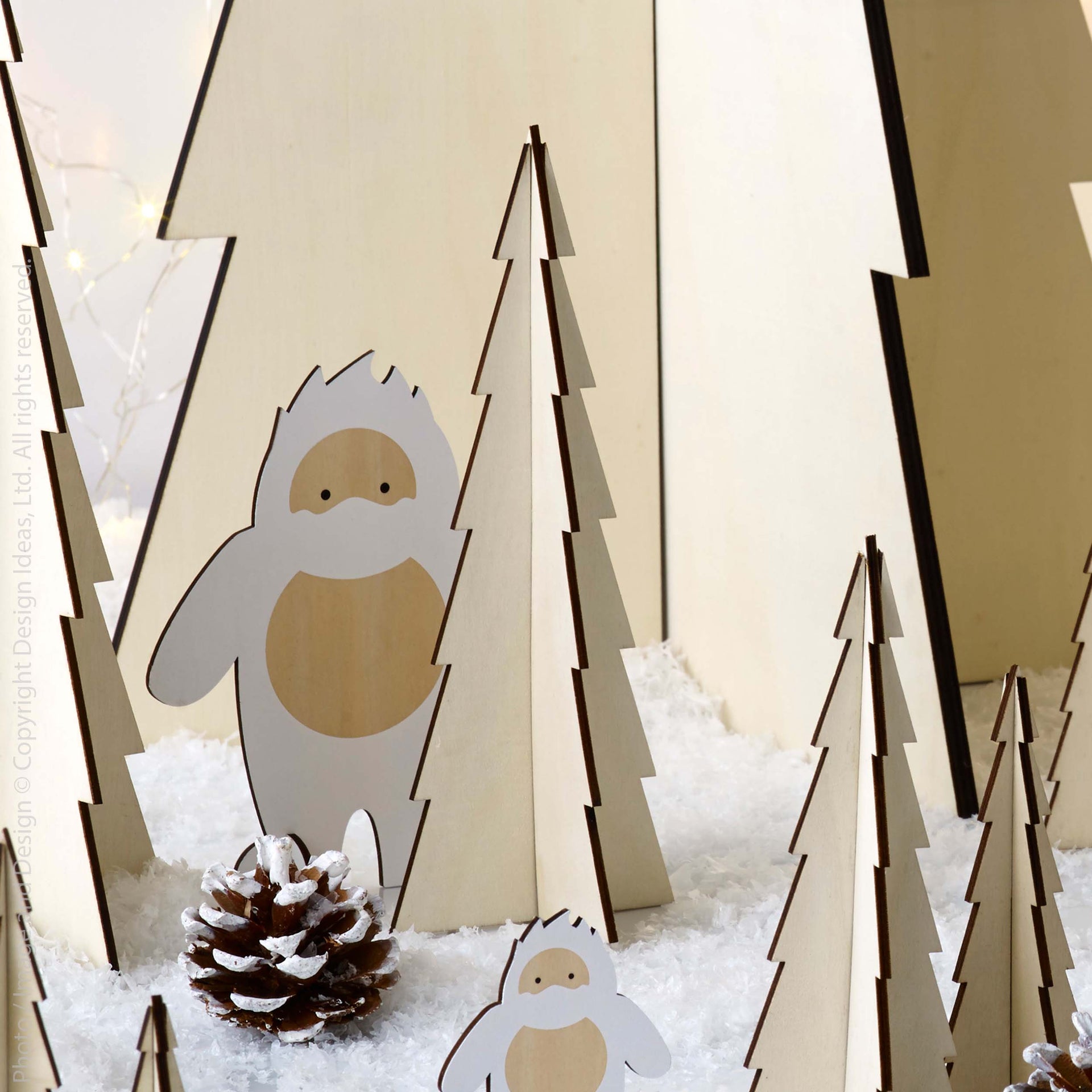 Tannenbaum White Wood Tree (11 Inch) - texxture™